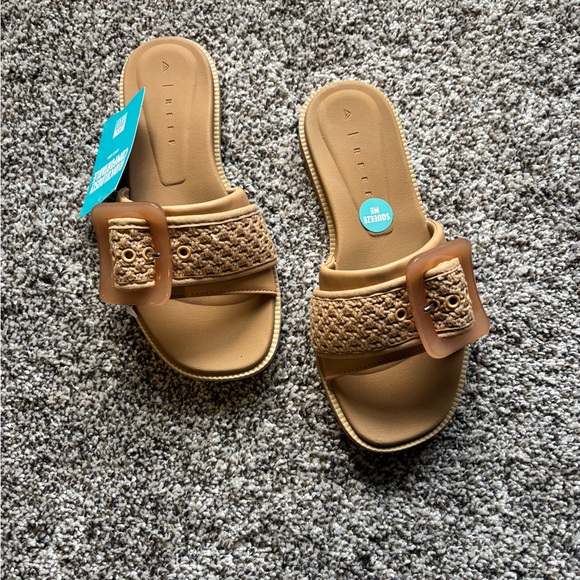 Reef | Shoes | Nwt Reef Sandals | Poshmark